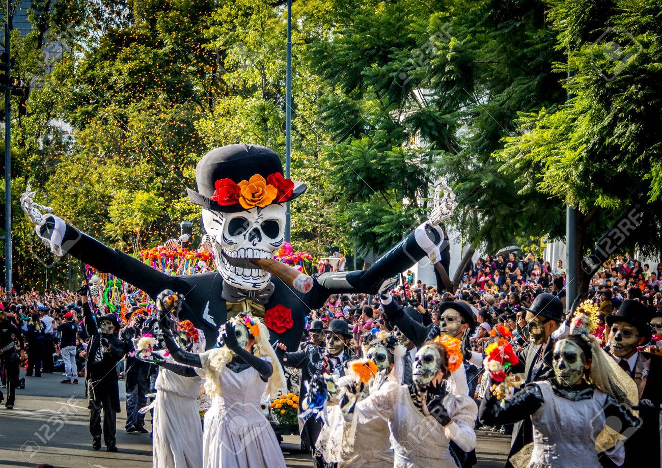 Source photo: https://fr.123rf.com/photo_75599815_d%C3%A9fil%C3%A9-du ...